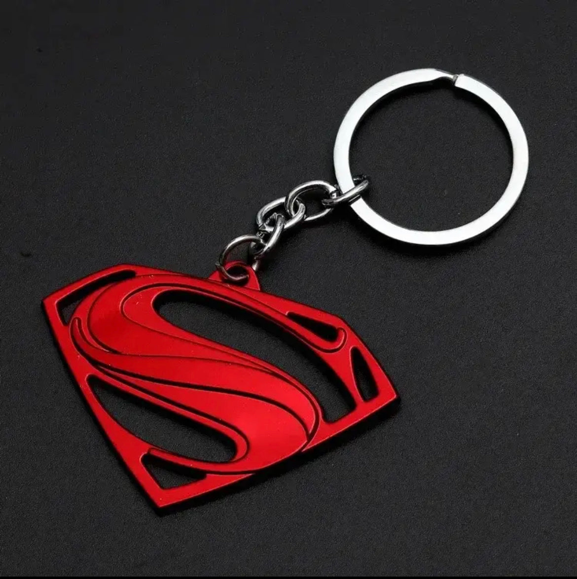 SuperMan/Batman Keychains – MivelsMondo